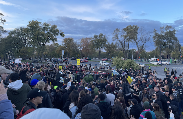 'We've waited long enough': Thousands protest Montreal's indoor dancing ...