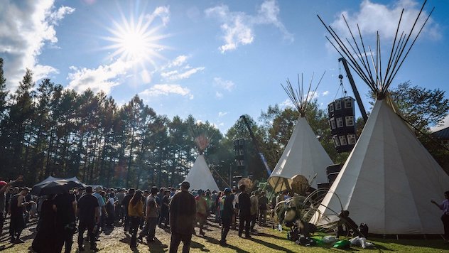 This week's top stories: The Labyrinth controversy, New York club ...