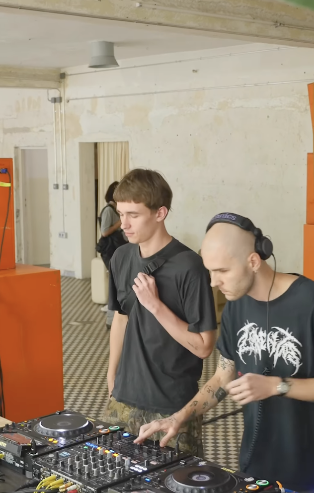 Warsaw gets new pop-up station, Radio Lola · News RA